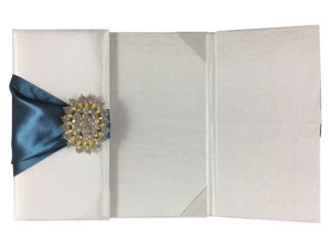 Green Silk Folder For Wedding Invitations - Luxury Wedding Invitations ...