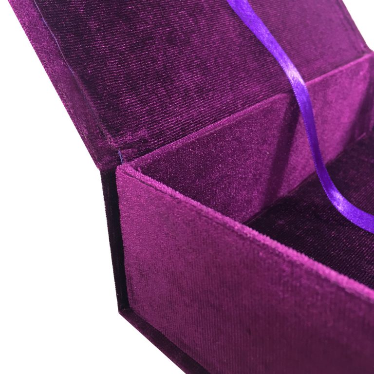 Purple Hinged Lid Velvet Box For Invitation Cards And Packaging Of Luxury