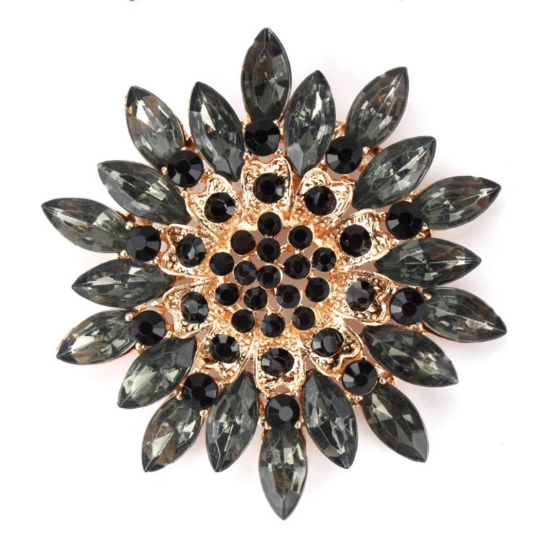 Luxury Flower Crystal Brooch