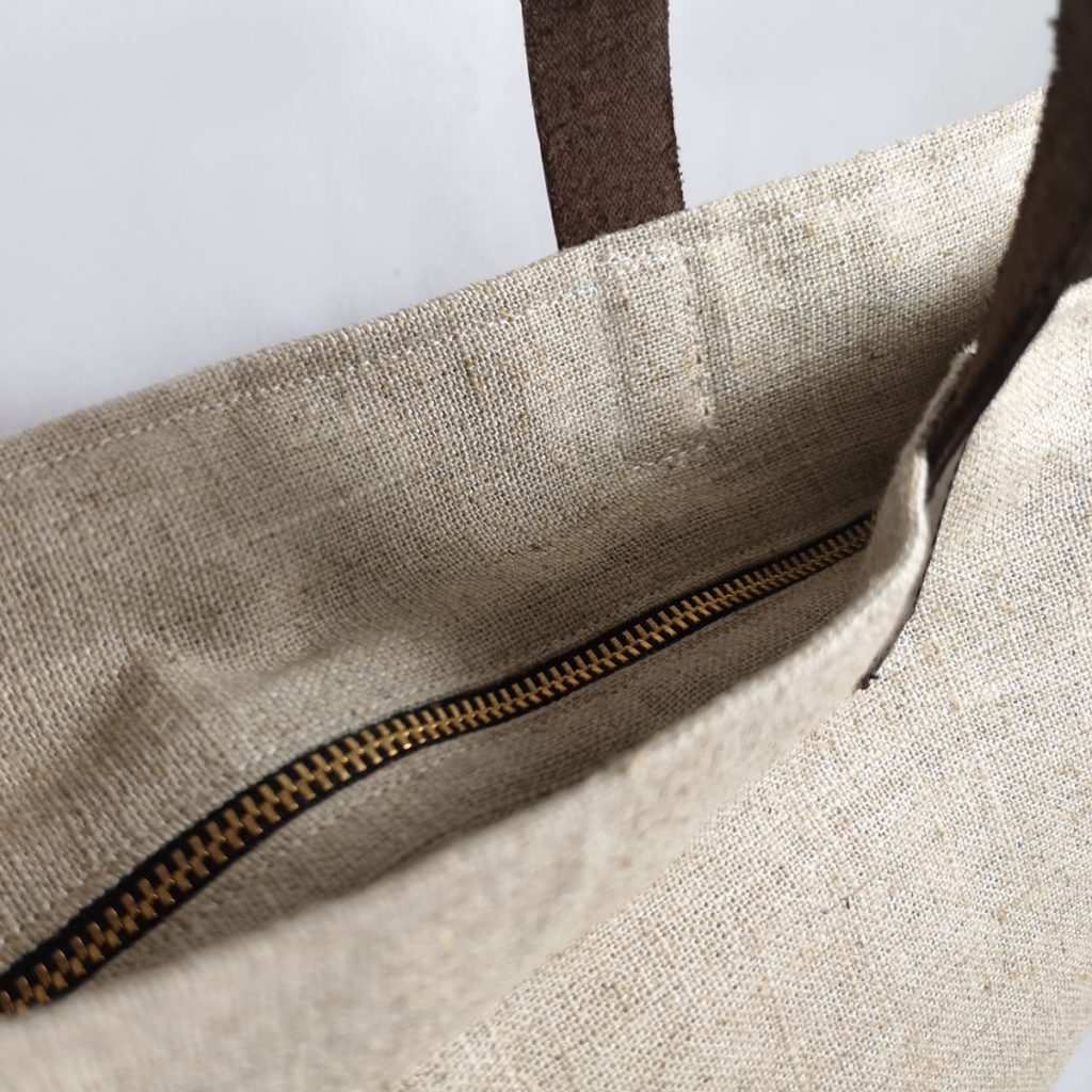 Small Hemp Handbag With Cow Leather Handles