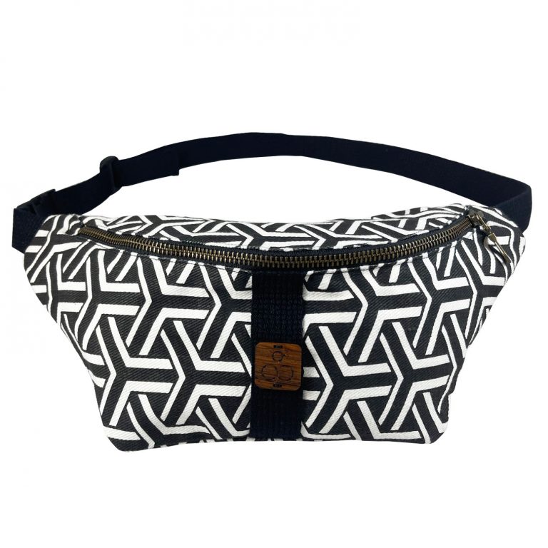 Canvas Fanny Bag With Adjustable Strap & Zipper Closure