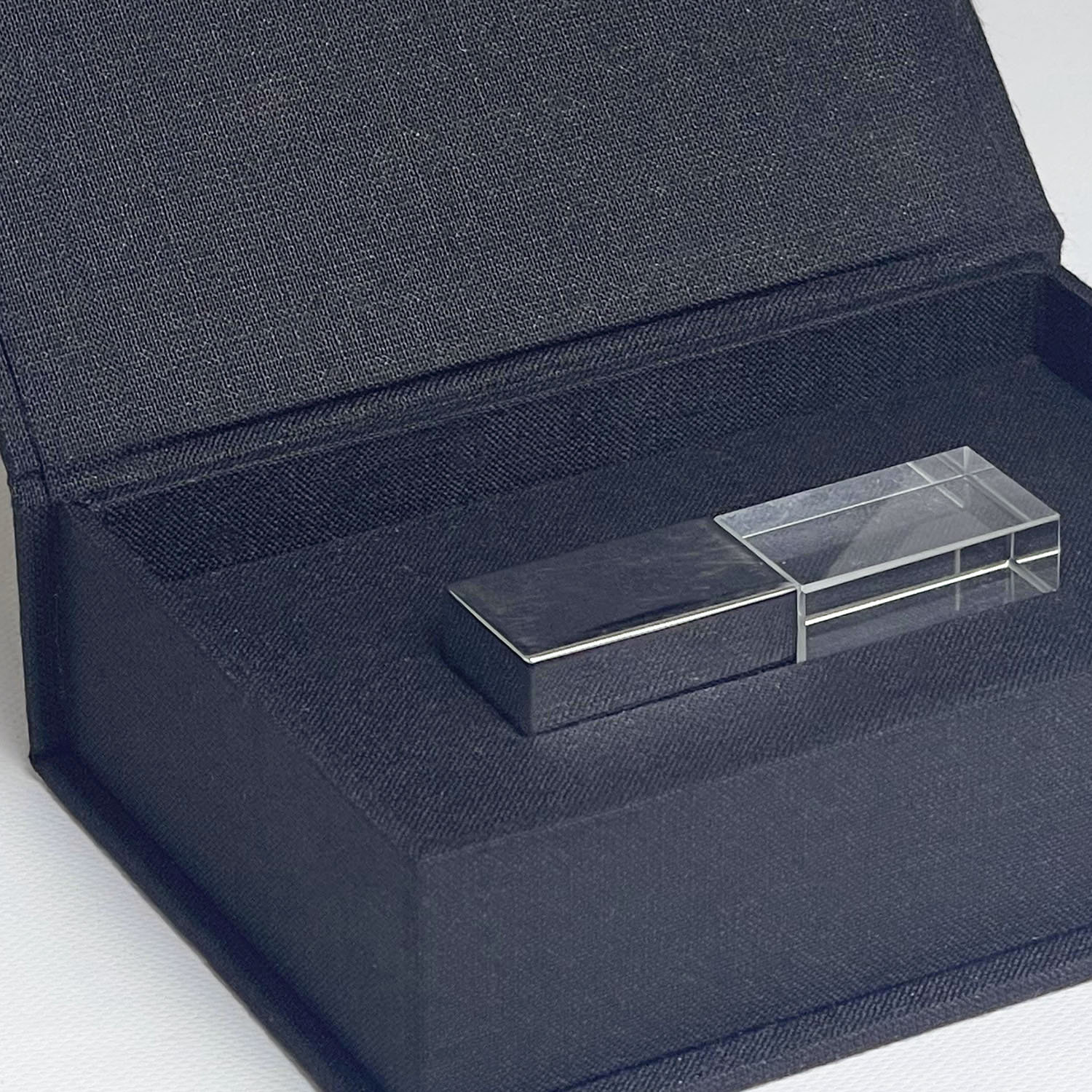 Linen USB box